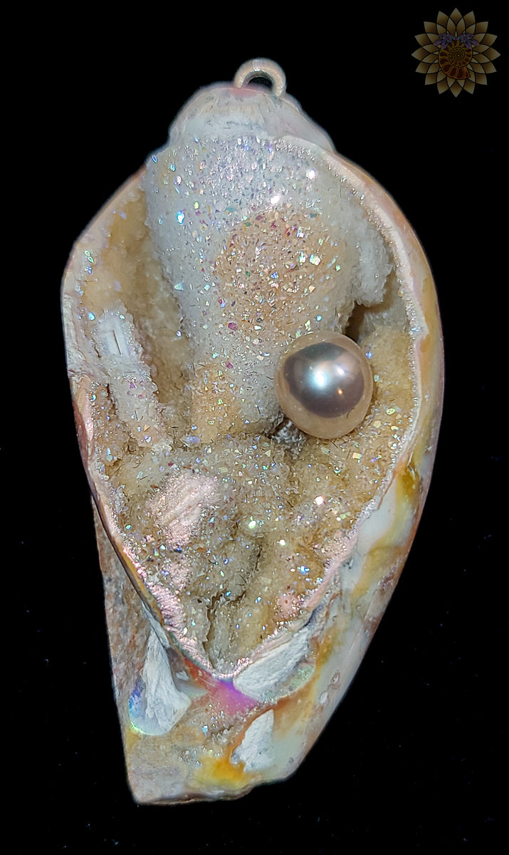 Seashell Pendant w/ Drusy & Pearl – The Sensi Side Gallery