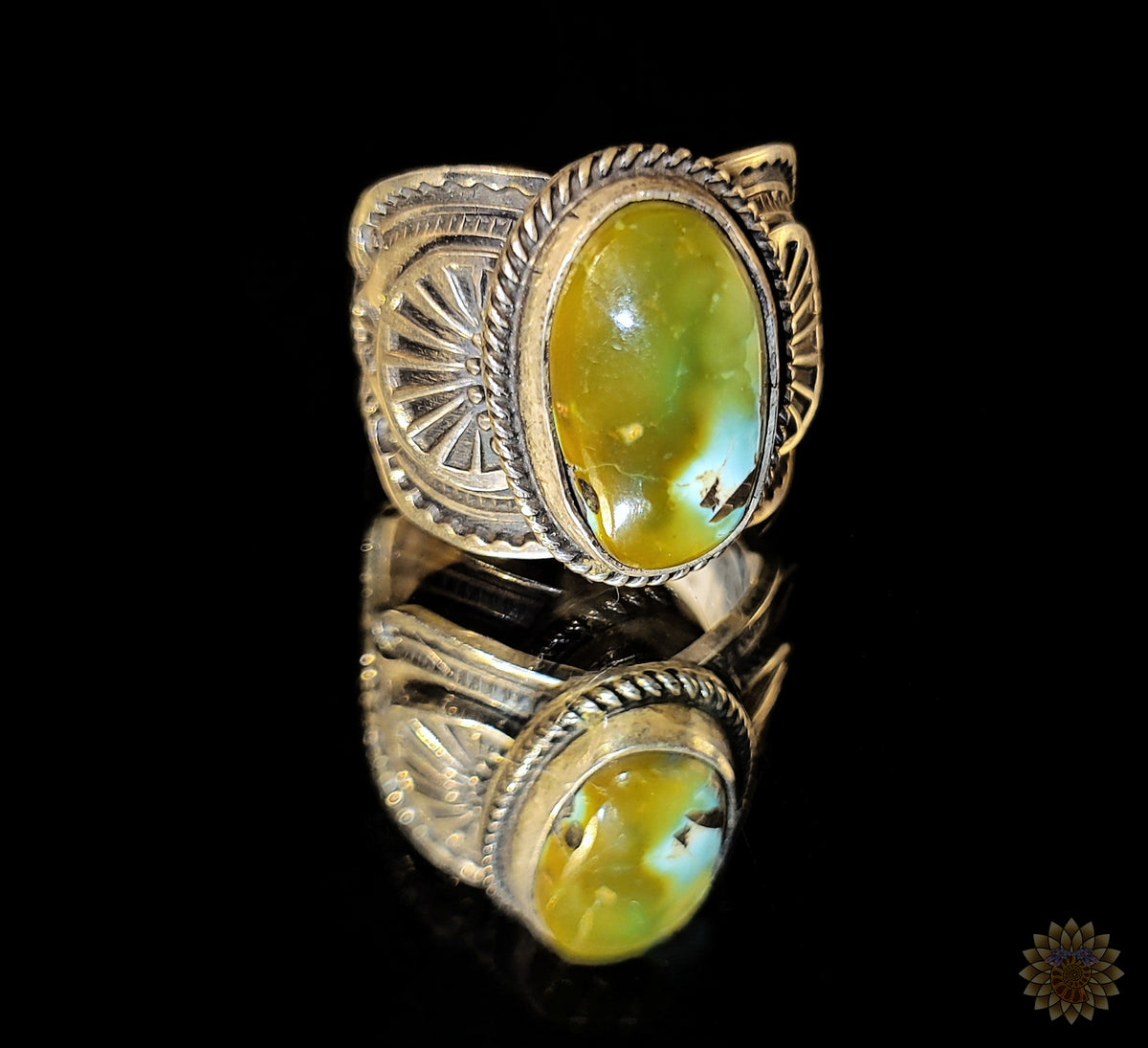 Sunshine Reeves Navajo Turquoise Ring – The Sensi Side Gallery